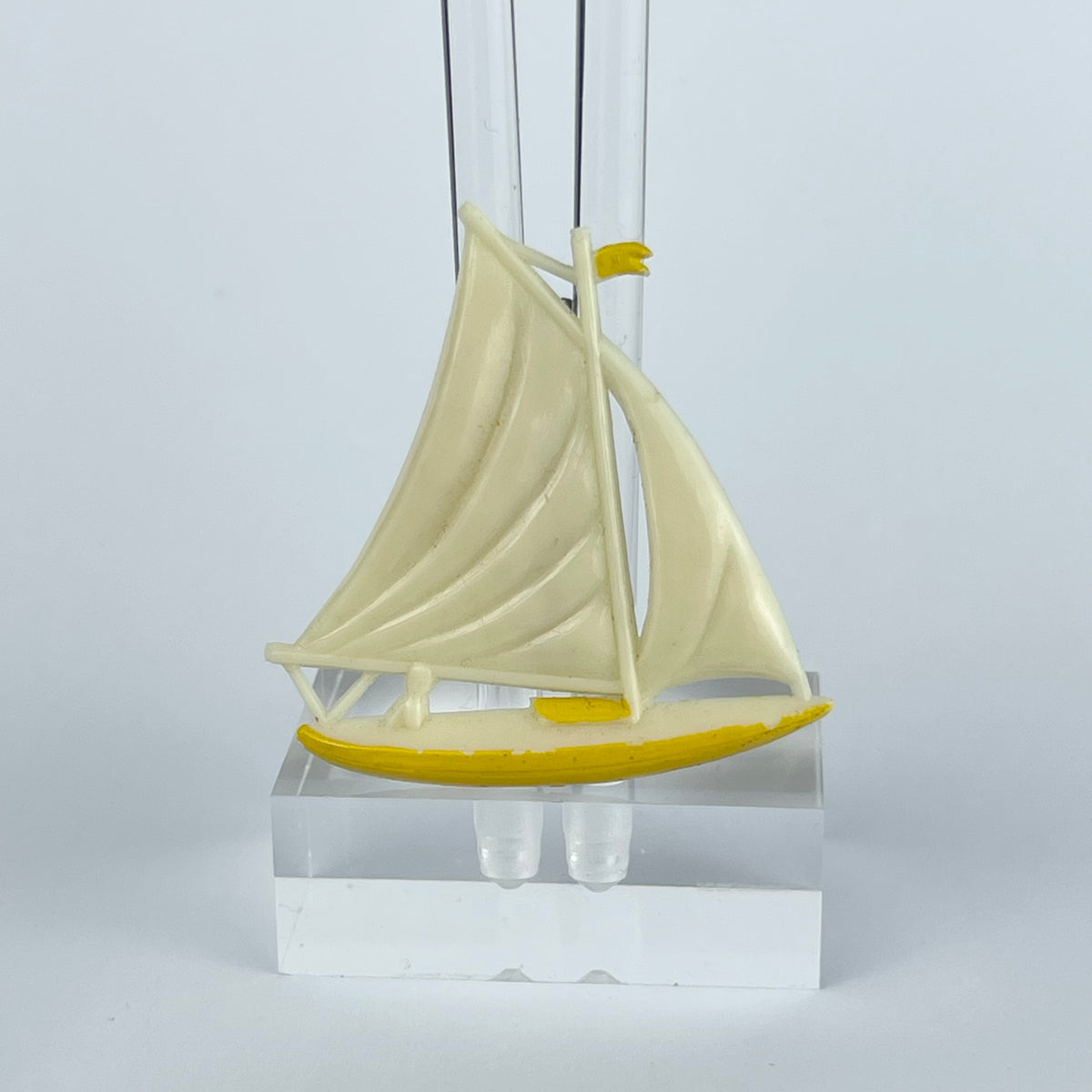 Original 1940's 1950's Yellow and White Sailing Boat Brooch - Charming ...