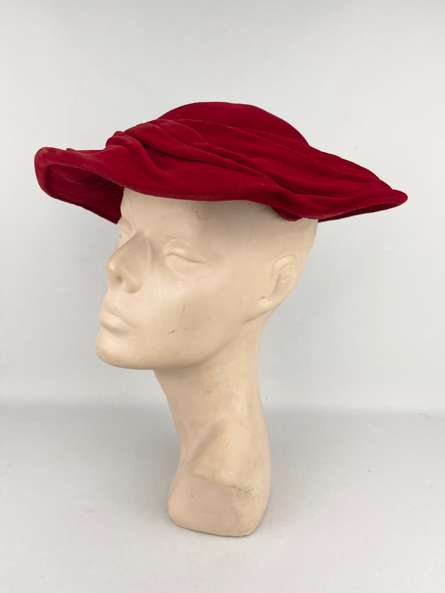 Original 1950's Bright Red Velvet Platter Hat by Jacoll * – 1940s Style ...